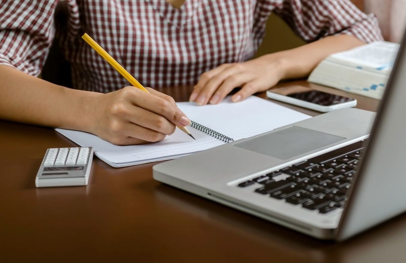 Pass Functional Skills Qualifications in ICT - Brain Academy